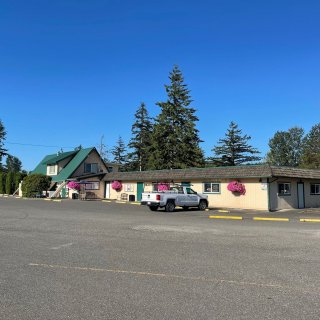 Cedars RV Park - Ferndale, Washington - RV LIFE Campground Reviews