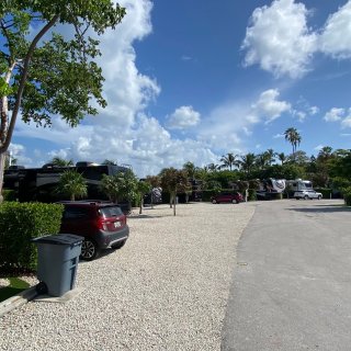 Keys Palms Luxury RV Resort - Key Largo, Florida - RV LIFE Campground ...