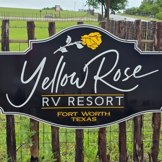 Yellow Rose RV Resort - Fort Worth, Texas - RV LIFE Campground Reviews