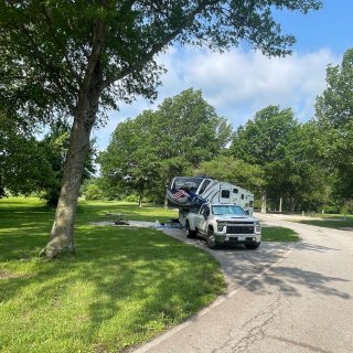 Longview Lake Campground - Lee's Summit, Missouri - RV LIFE Campground ...