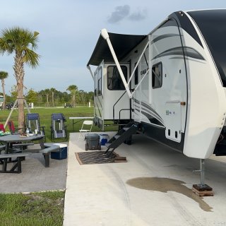 Encore Tranquility Lakes Luxury RV Resort - Cape Coral, Florida - RV ...
