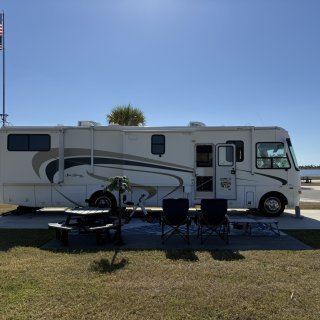 Encore Tranquility Lakes Luxury RV Resort - Cape Coral, Florida - RV ...